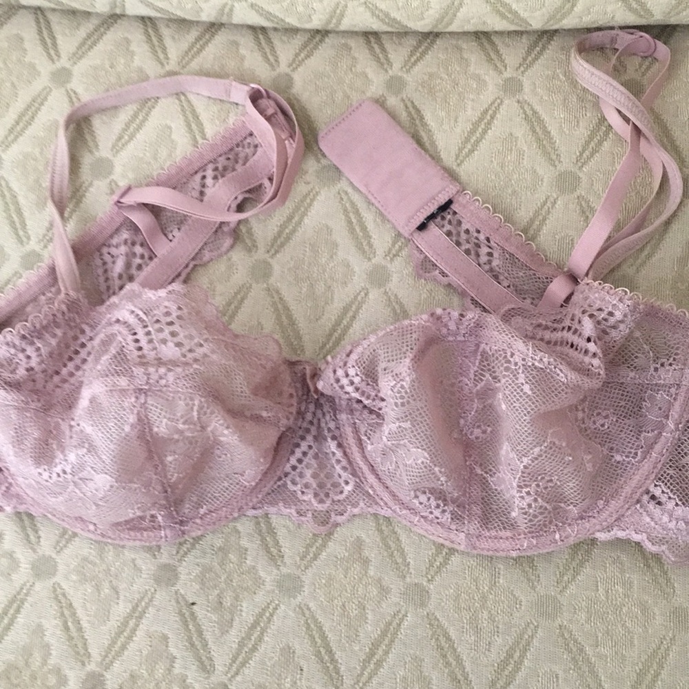 Ele Macpherson Dusty Pink Lacey Bra - Gem